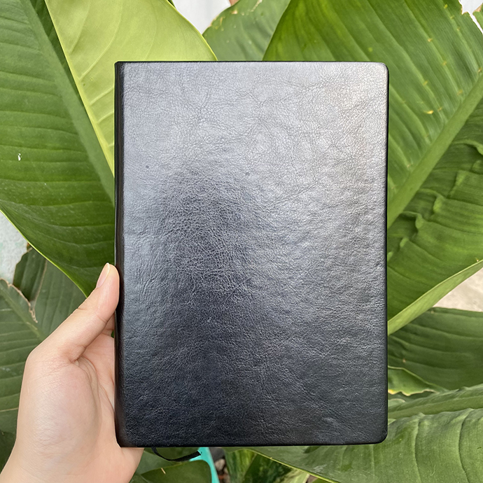 SỔ MÀU ĐEN IN LOGO THEO YÊU CẦU